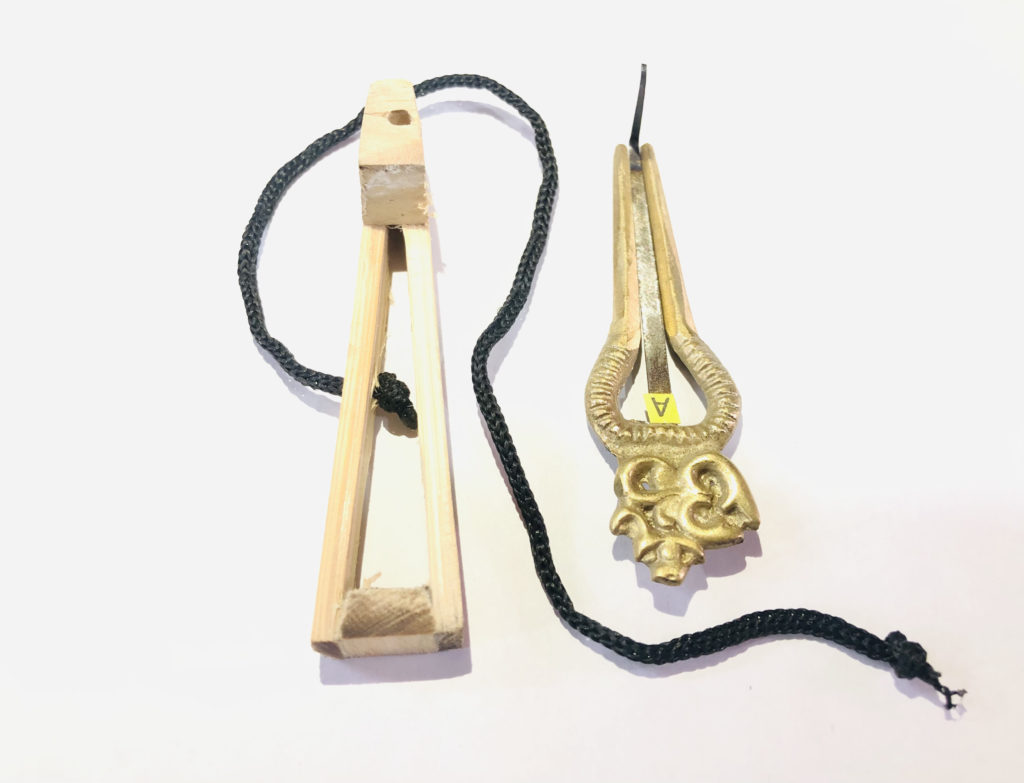 Jew’s Harp – Tiny “Om” Nepali Murchunga - Nepal Music Gallery