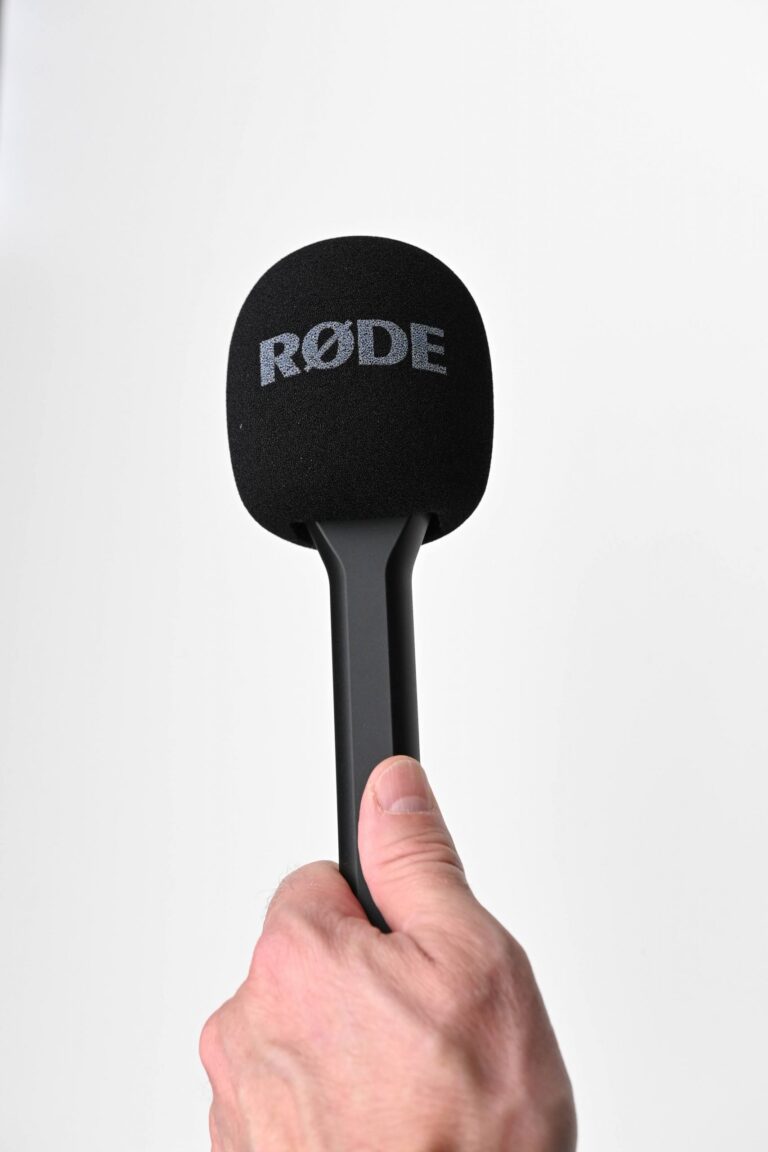 Rode Interview GO Handheld Mic Adapter for The Wireless GO - Nepal ...